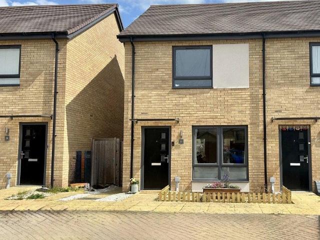 2 bedroom end of terrace house for sale