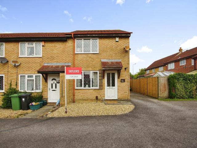 2 bedroom end of terrace house for sale