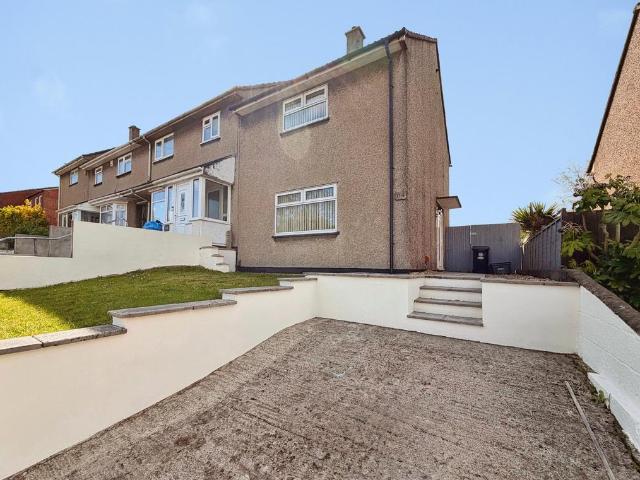 2 bedroom end of terrace house for sale