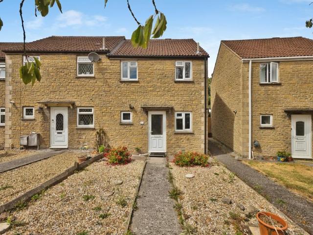 2 bedroom end of terrace house for sale