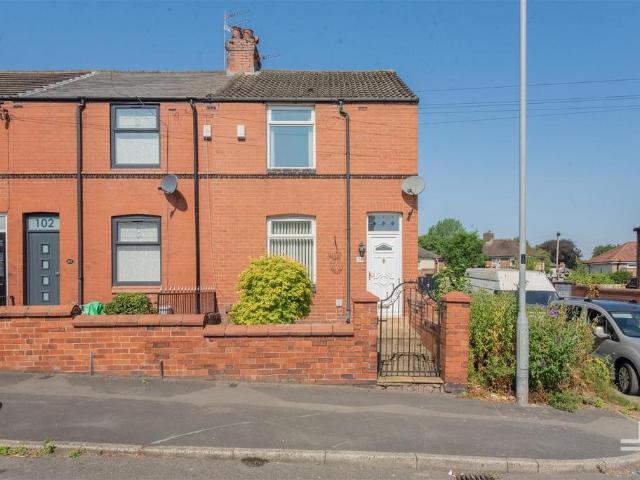2 bedroom end of terrace house for sale