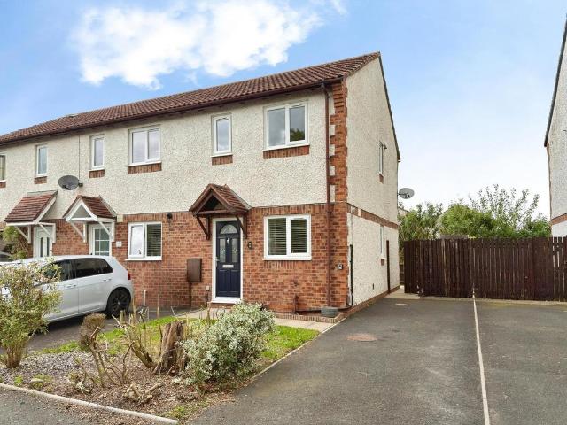 2 bedroom end of terrace house for sale