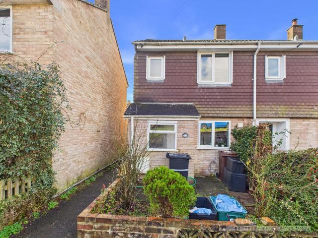 2 bedroom end of terrace house for sale