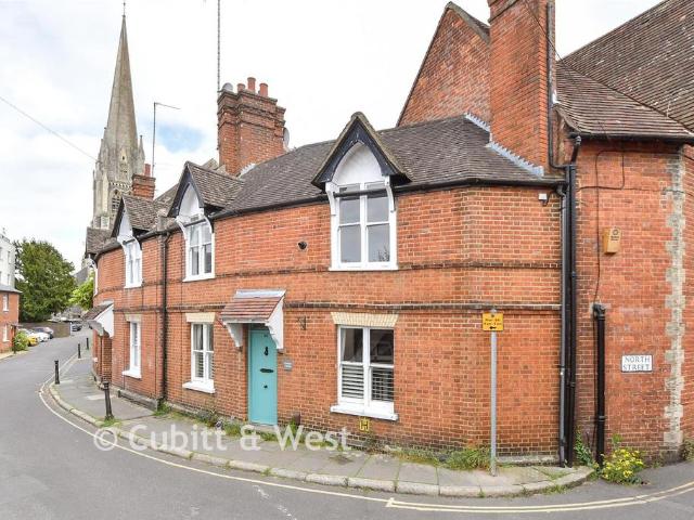 2 bedroom end of terrace house for sale