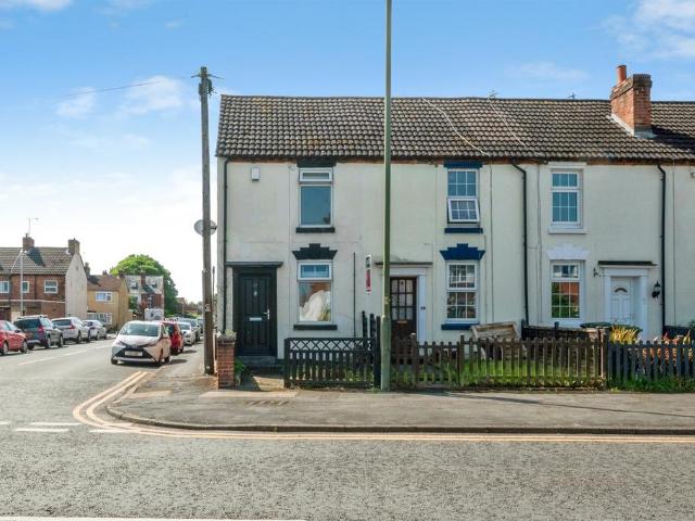 2 bedroom end of terrace house for sale
