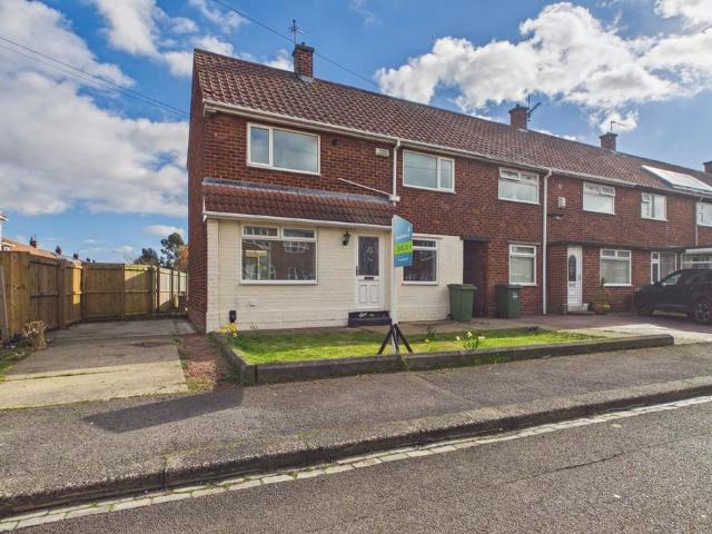 2 bedroom end of terrace house for sale