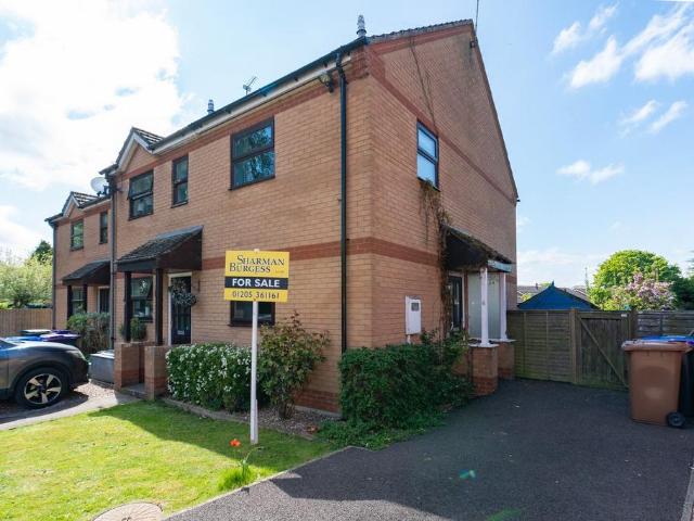 2 bedroom end of terrace house for sale