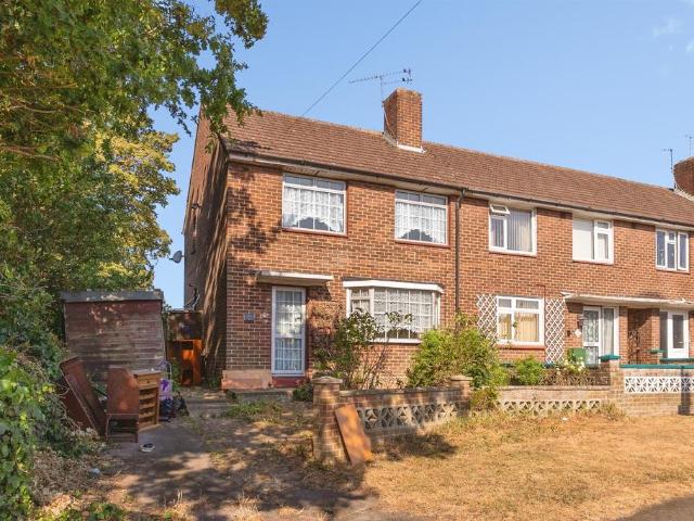2 bedroom end of terrace house for sale
