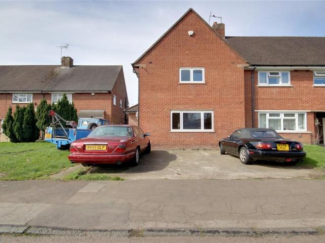 2 bedroom end of terrace house for sale