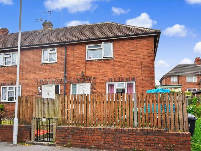 2 bedroom end of terrace house for sale