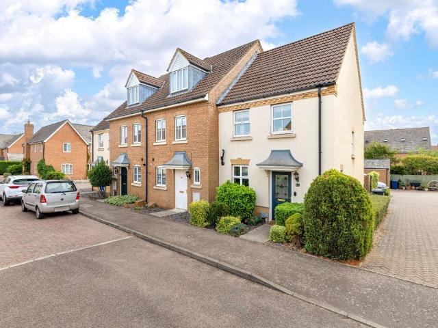 2 bedroom end of terrace house for sale