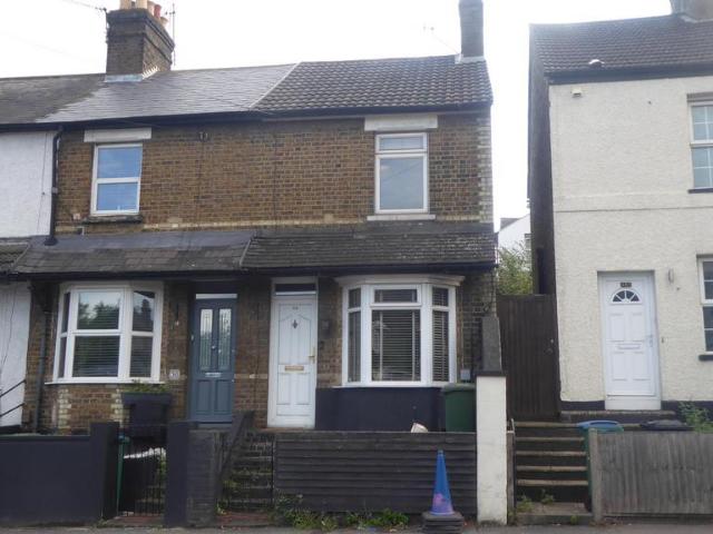 2 bedroom end of terrace house for sale