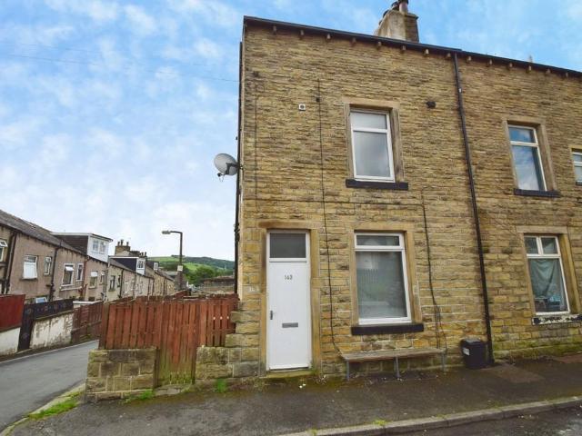 2 bedroom end of terrace house for sale