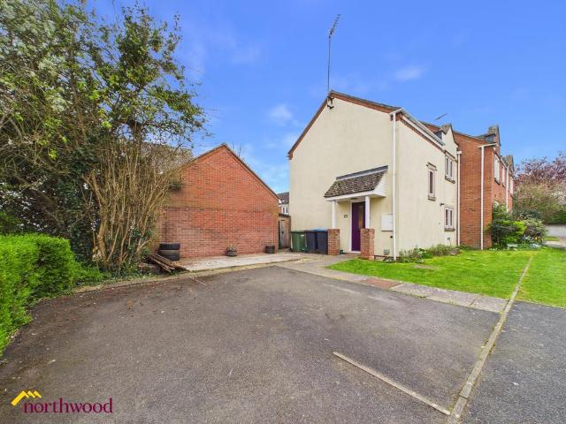 2 bedroom end of terrace house for sale
