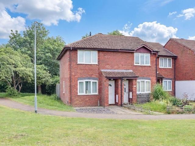 2 bedroom end of terrace house for sale