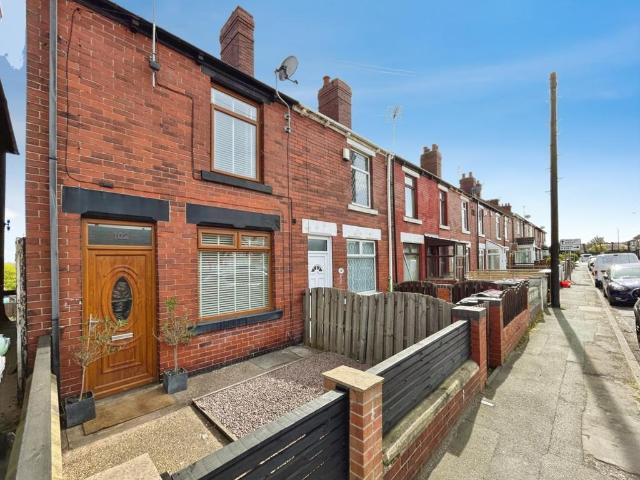 2 bedroom end of terrace house for sale