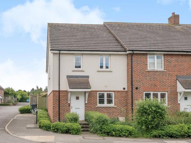 2 bedroom end of terrace house for sale