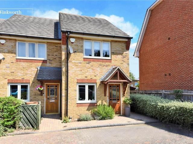2 bedroom end of terrace house for sale
