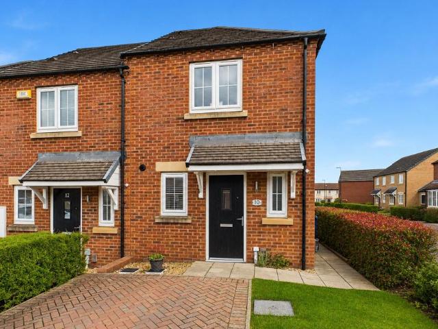 2 bedroom end of terrace house for sale
