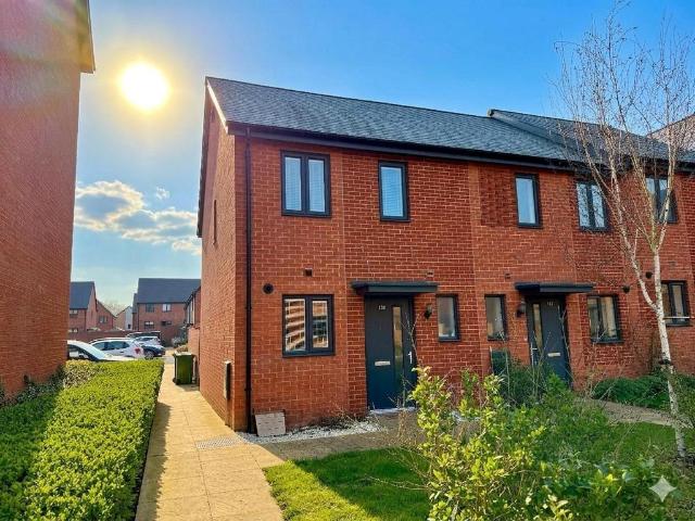 2 bedroom end of terrace house for sale