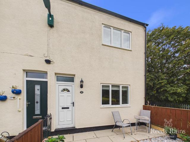 2 bedroom end of terrace house for sale