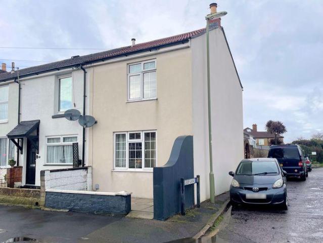 2 bedroom end of terrace house for sale