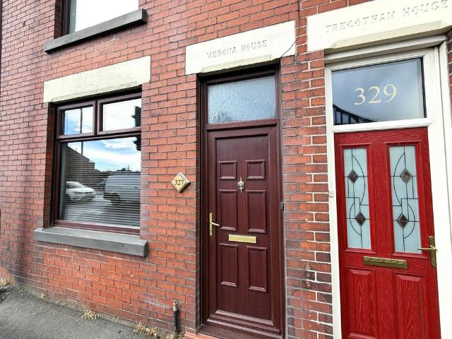 2 bedroom end of terrace house for sale
