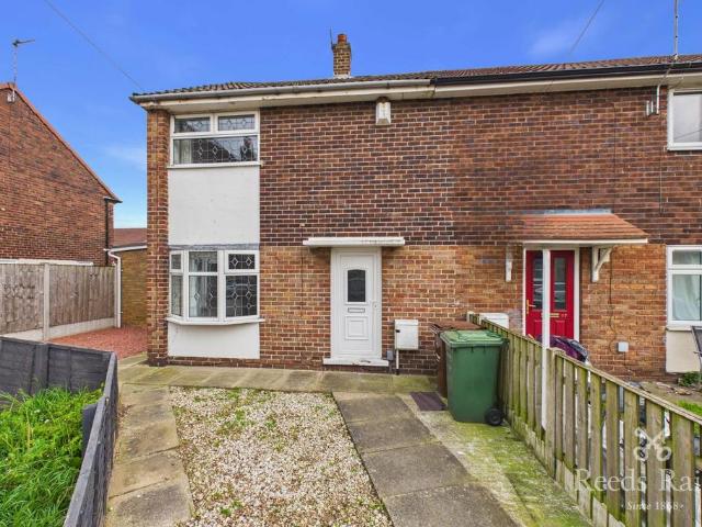 2 bedroom end of terrace house for sale