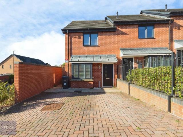 2 bedroom end of terrace house for sale