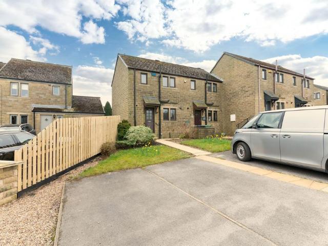 2 bedroom end of terrace house for sale