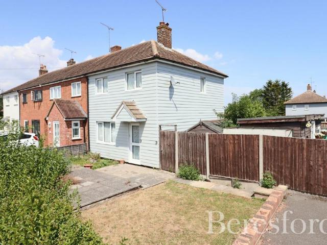 2 bedroom end of terrace house for sale