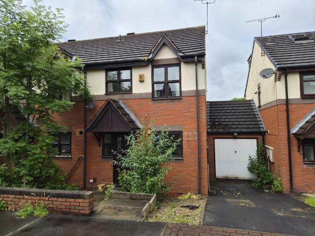 2 bedroom end of terrace house for sale