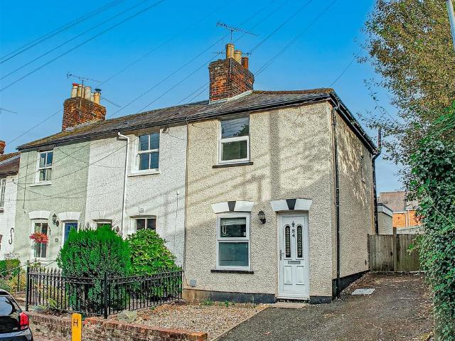 2 bedroom end of terrace house for sale