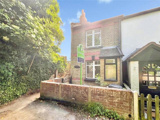 2 bedroom end of terrace house for sale