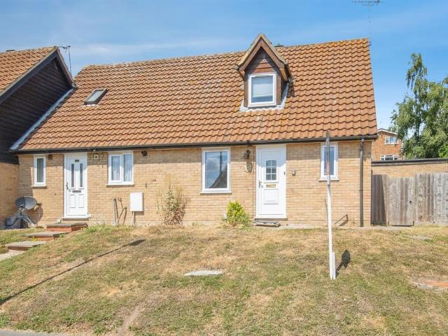 2 bedroom end of terrace house for sale
