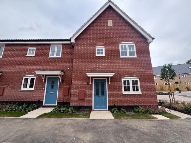 2 bedroom end of terrace house for sale
