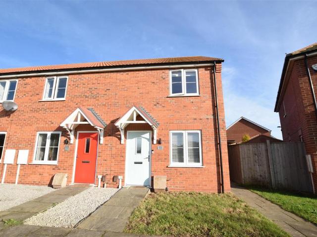 2 bedroom end of terrace house for sale