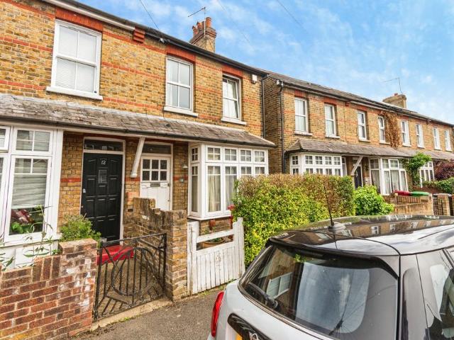 2 bedroom end of terrace house for sale