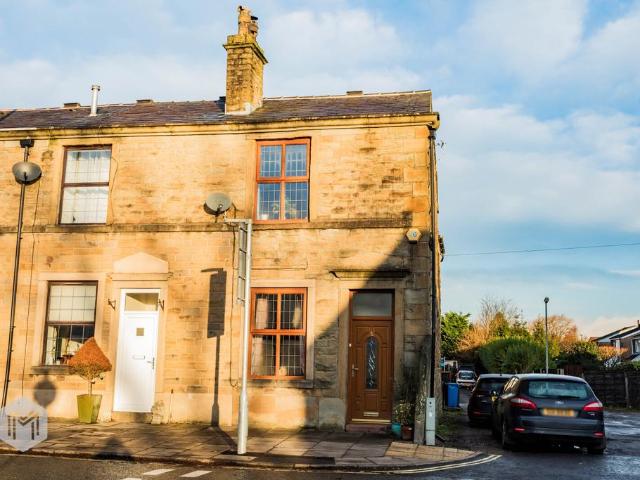 2 bedroom end of terrace house for sale