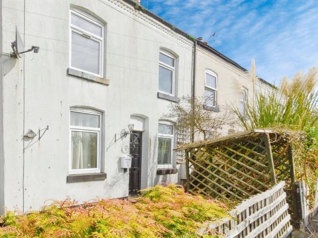 2 bedroom end of terrace house for sale
