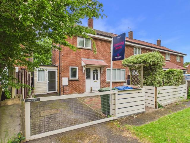 2 bedroom end of terrace house for sale