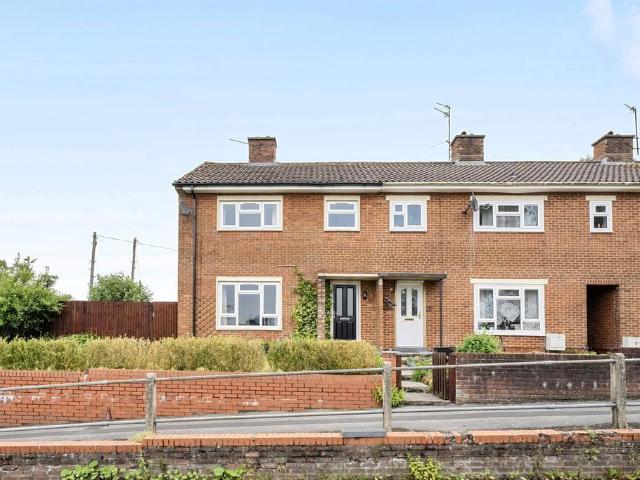 2 bedroom end of terrace house for sale