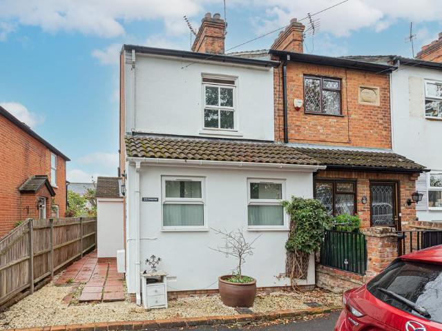 2 bedroom end of terrace house for sale