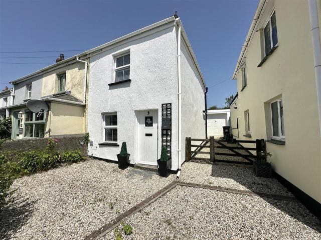 2 bedroom end of terrace house for sale