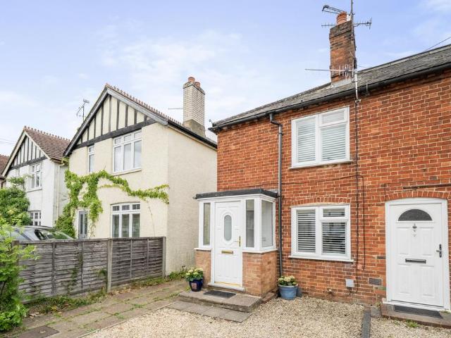 2 bedroom end of terrace house for sale