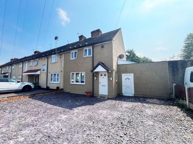 2 bedroom end of terrace house for sale