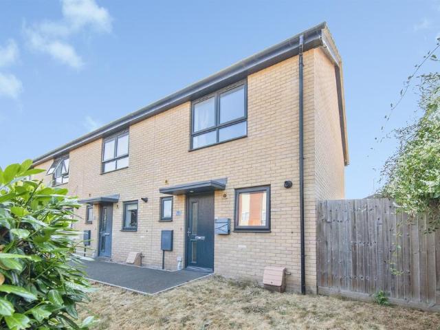 2 bedroom end of terrace house for sale