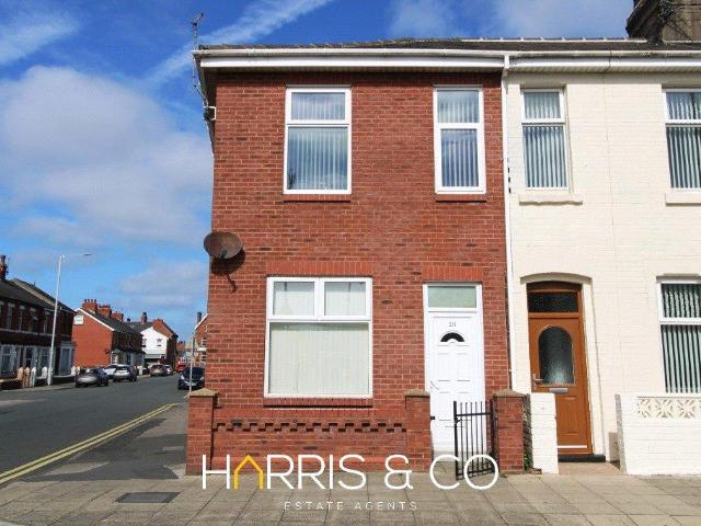 2 bedroom end of terrace house for sale
