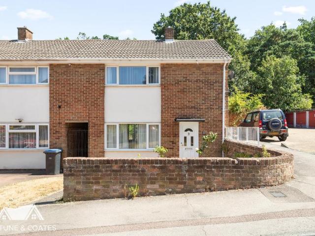 2 bedroom end of terrace house for sale