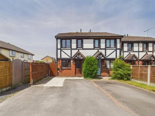 2 bedroom end of terrace house for sale